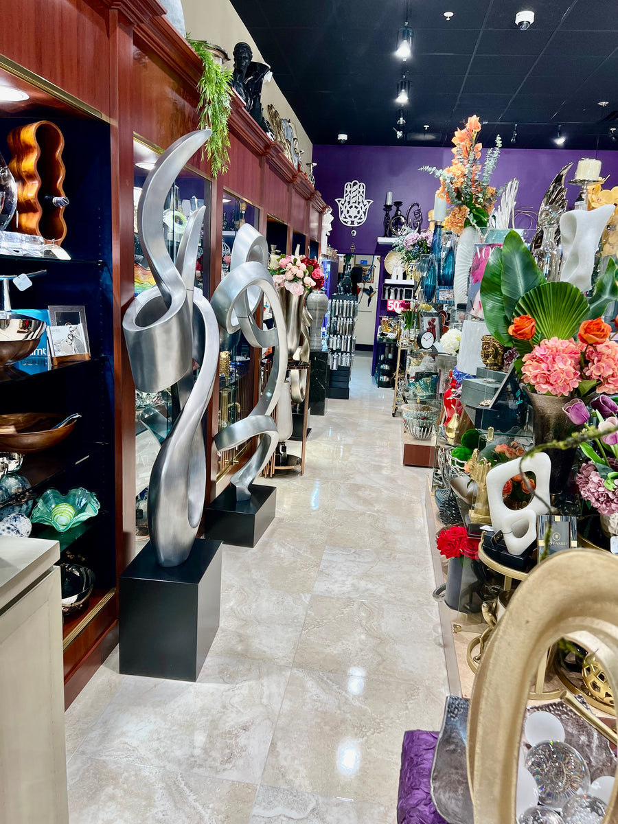 Arsy-Varsy Jewelry & Decor